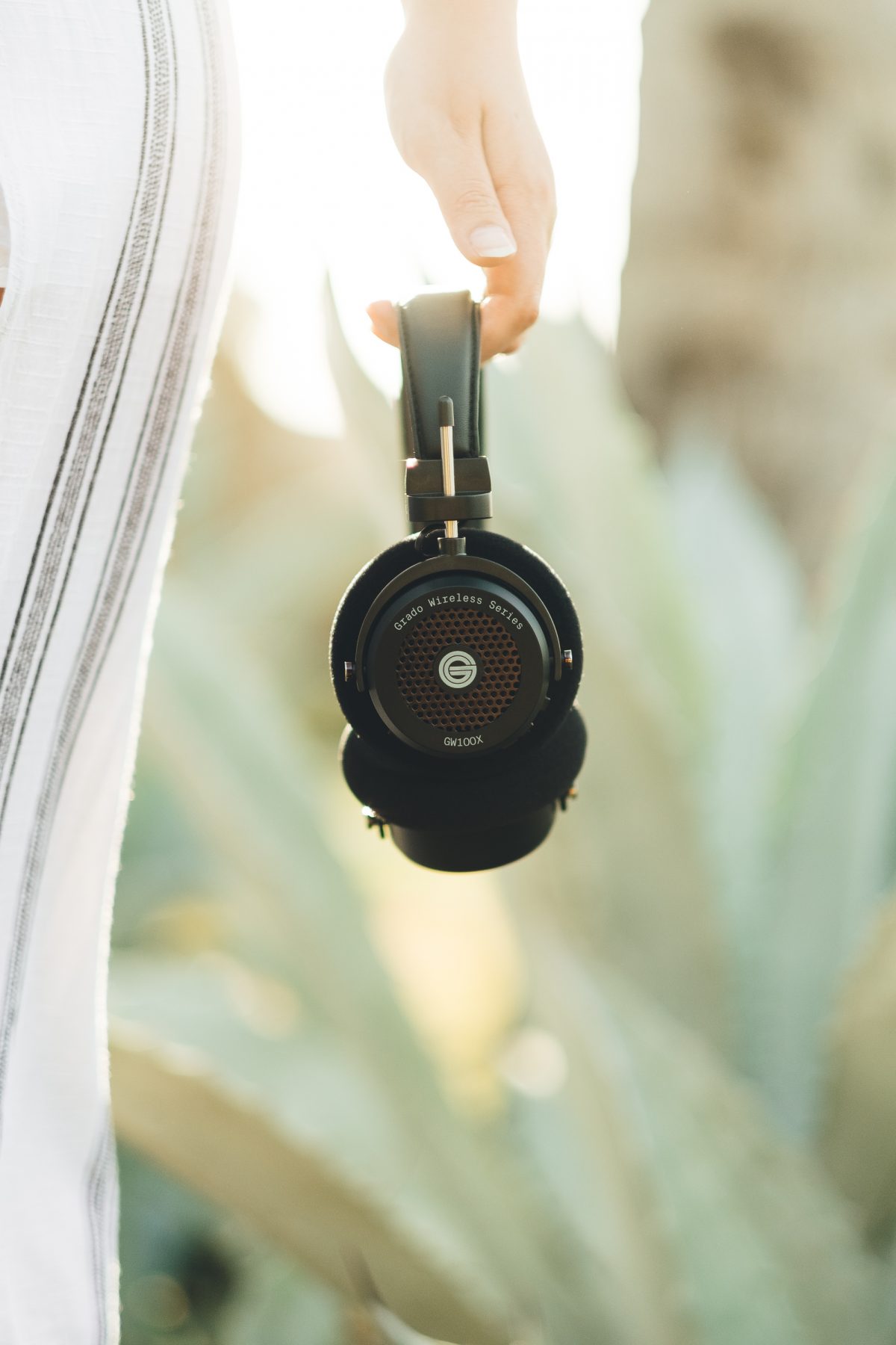 Grado introduces GW100x wireless open-back headphones with new fourth ...